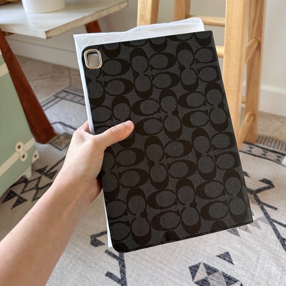 Coach | Cell Phones & Accessories | Coach Ipad 7in Case With Pen Holder ...